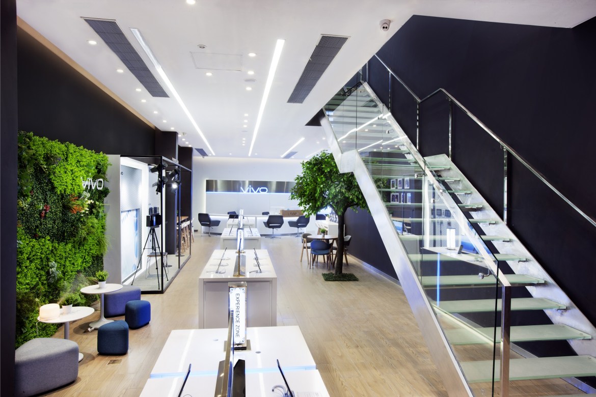 Vivo Launches Its First Ever Experience Center In India Tek Talkz